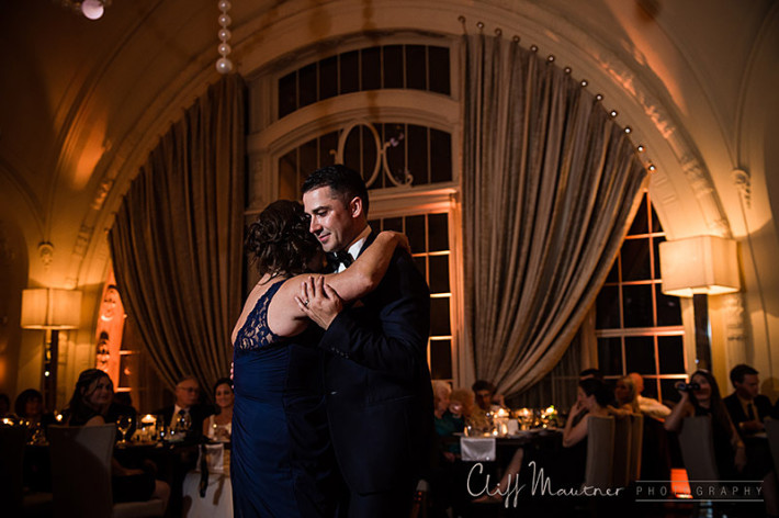 XIX Restaurant at the Bellevue Weddings – Cliff Mautner Photography